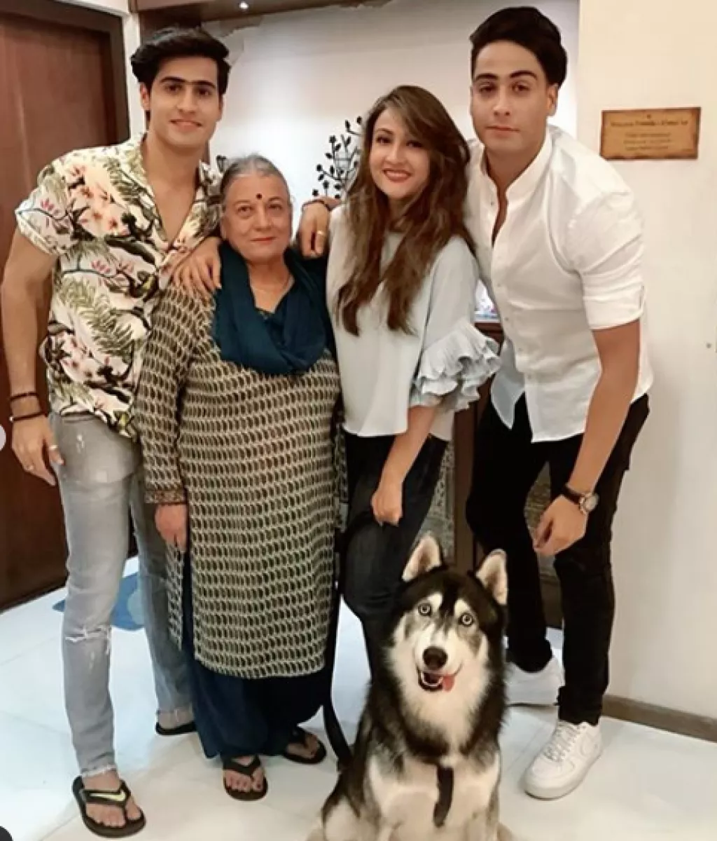 Urvashi Dholakia's Family Is Very Happy With Her Participation With Ex ...