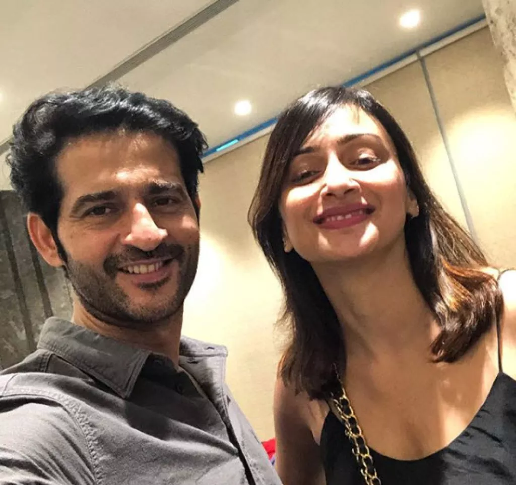 Hiten Tejwani Wished Wife Gauri Pradhan On Her Birthday With A Romantic ...