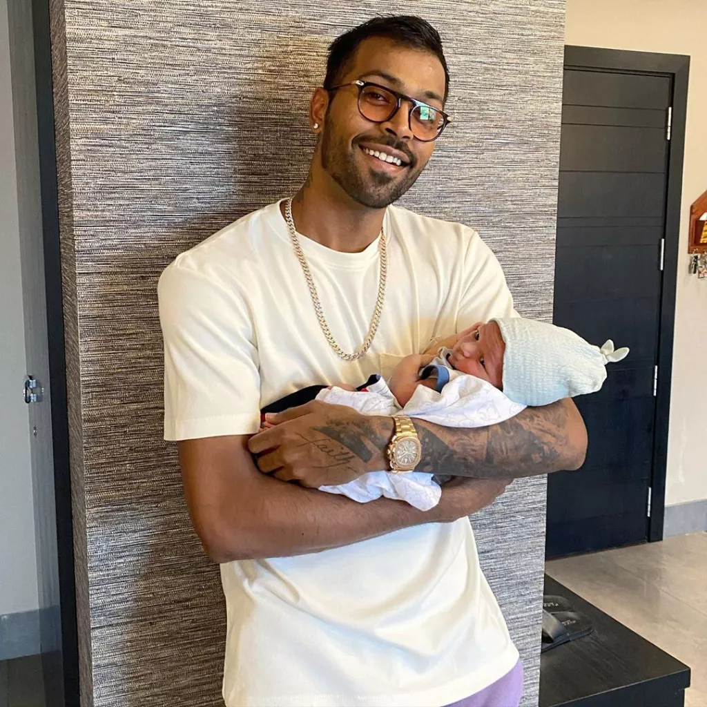 Hardik Pandya Shares A Super Adorable Picture With His Son, Agastya ...