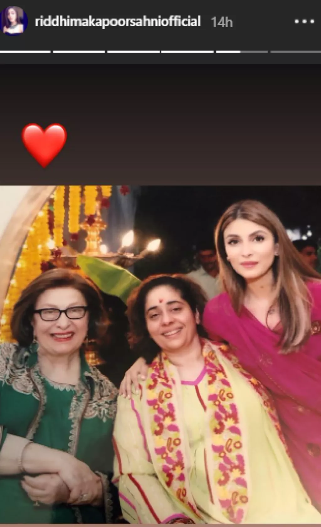 Neetu Kapoor Remembers 'Nanad', Ritu Nanda On Her 71st Birth ...