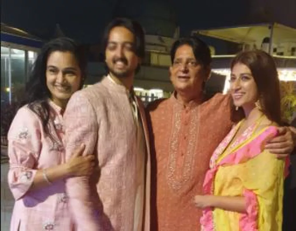 Shraddha Kapoor's Saree Look At Her Cousin Priyaank Sharma's Engagement ...