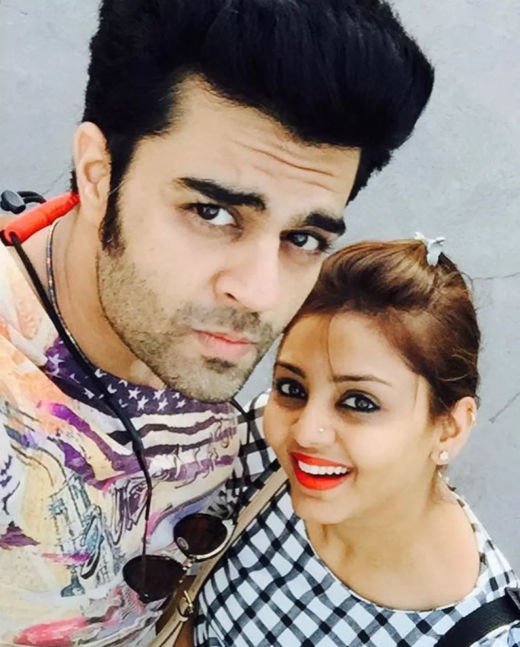 Maniesh Paul Pens His Journey With Highschool Sweetheart And Wife ...