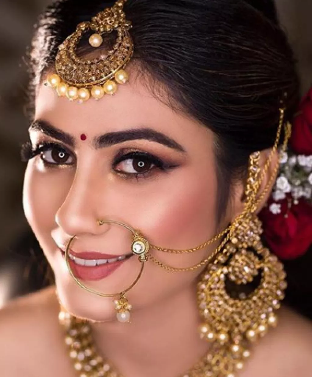 Different Types Of Unique 'Nath' Designs For Brides, Studded Oversized ...