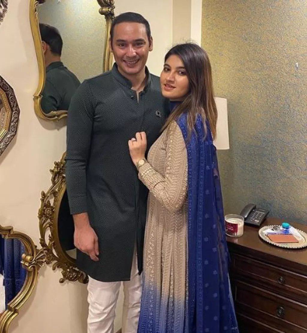 Anam Mirza Celebrates Eid With Hubby, Asad And Father-In-Law, Mohammad ...