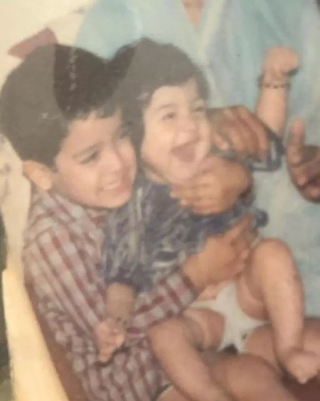 Anushka Sharma Misses Brother, Karnesh Sharma, Shares Rare Picture With ...