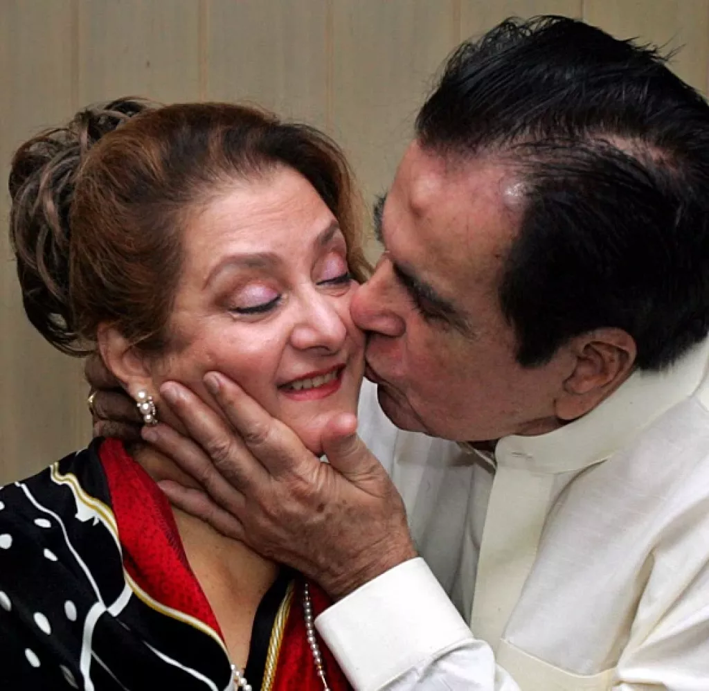 Dilip Kumar And Saira Banu's Love Story, Age Gap Of 22 Years, 54 Years ...