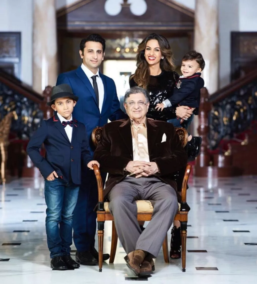 Famous Billionaires' Kids, Who Will Inherit Their Parents' Massive Net ...