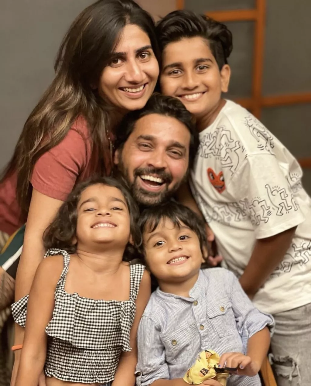 When Dinesh Karthik's First Wife Betrayed Him With The Cricketer ...