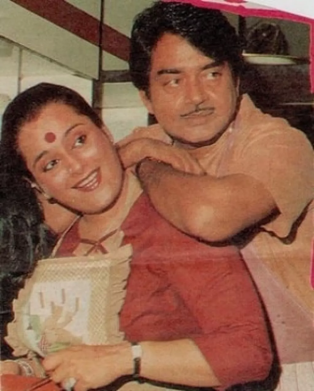 Shatrughan Sinha Talks About His Wife, Poonam Sinha, Calls Her The ...