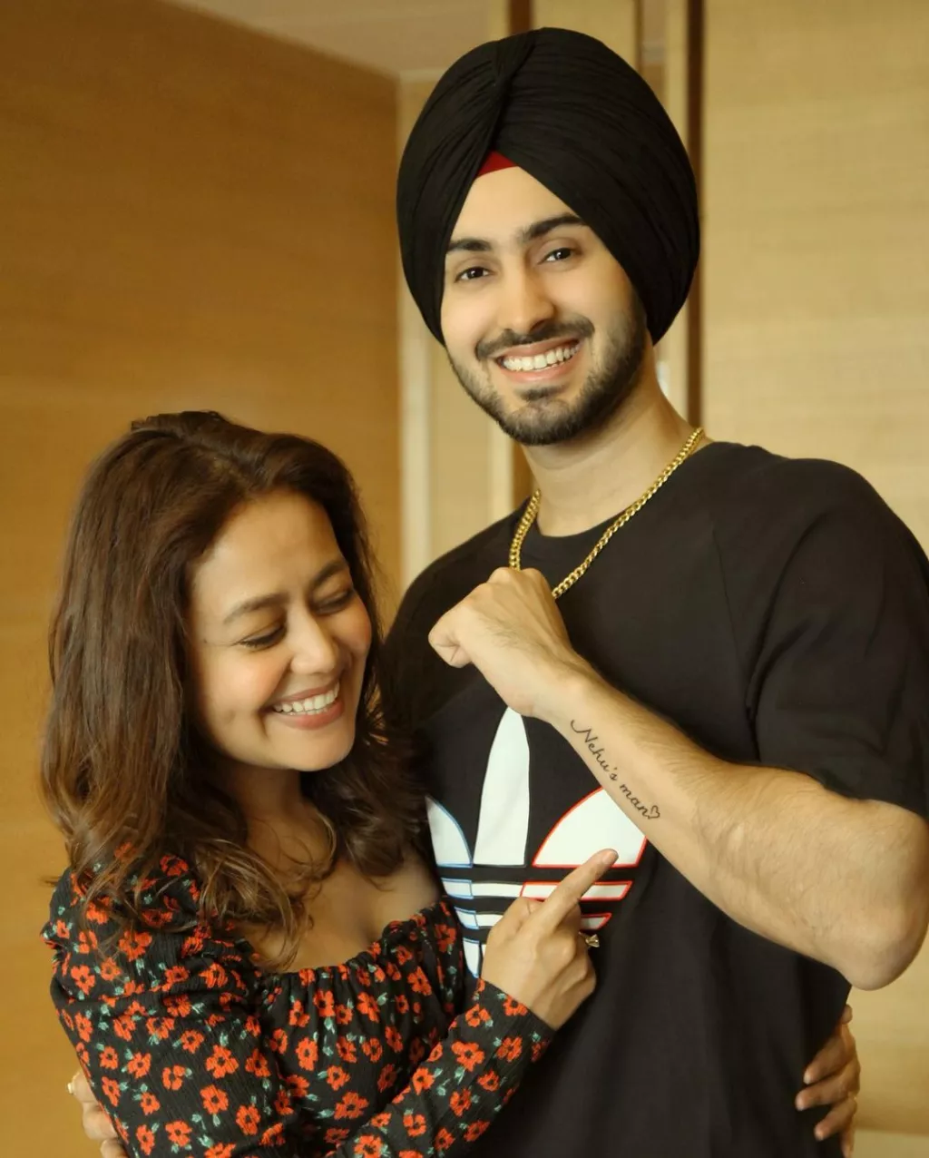 Rohanpreet Singh Pens A Mushy Note For His Wife, Neha Kakkar's First ...