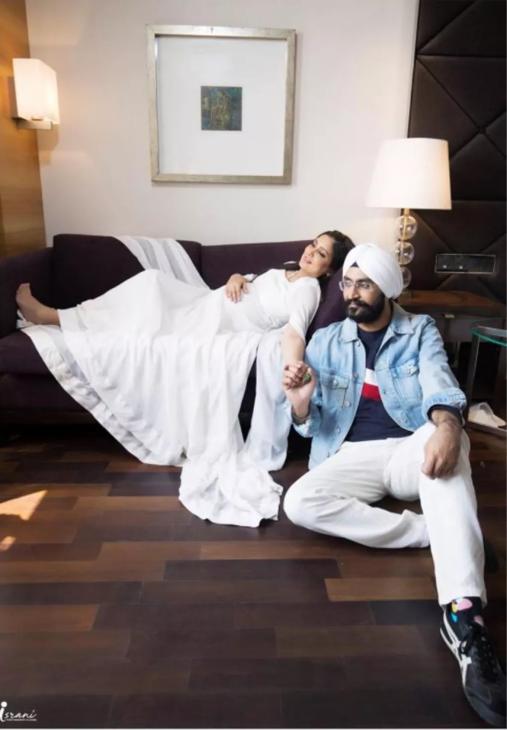 Harshdeep Kaur's Newborn Son, Hunar Singh Holding Her Finger With His ...