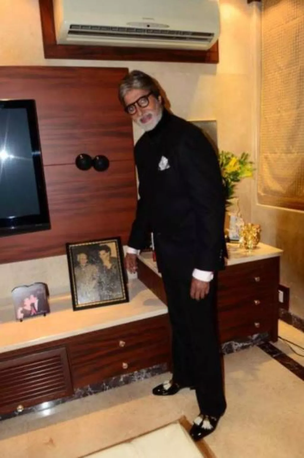 Amitabh Bachchan's Luxurious Houses: From Elite Jalsa, Lavish Pad In ...