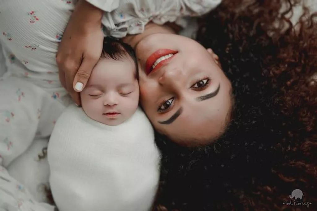 Pearle Manney With Daughter Nila Srinish