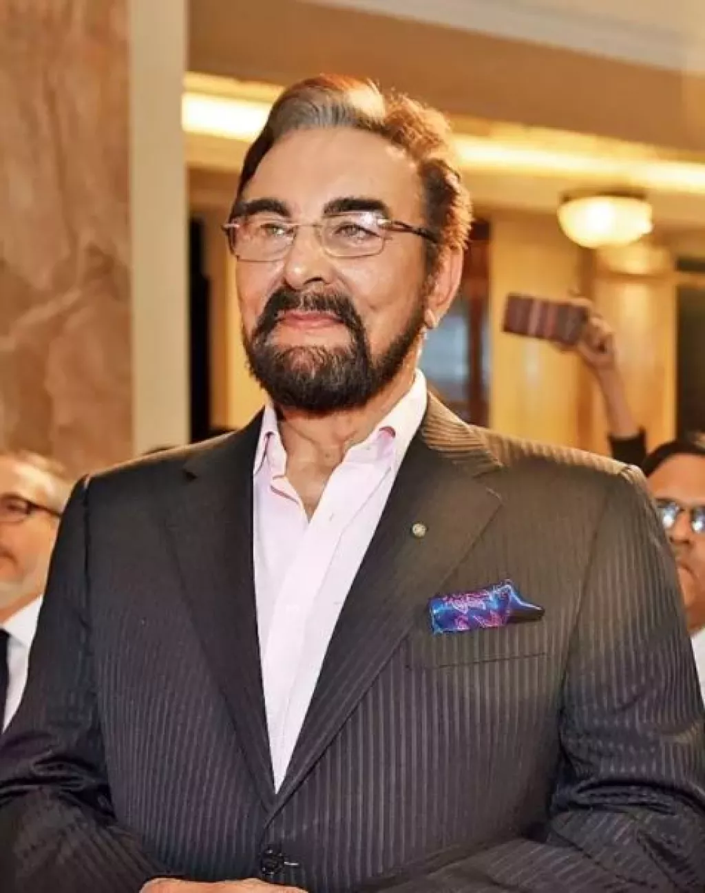 Kabir Bedi's Emotional Take On Son Siddharth's Mental Illness And ...