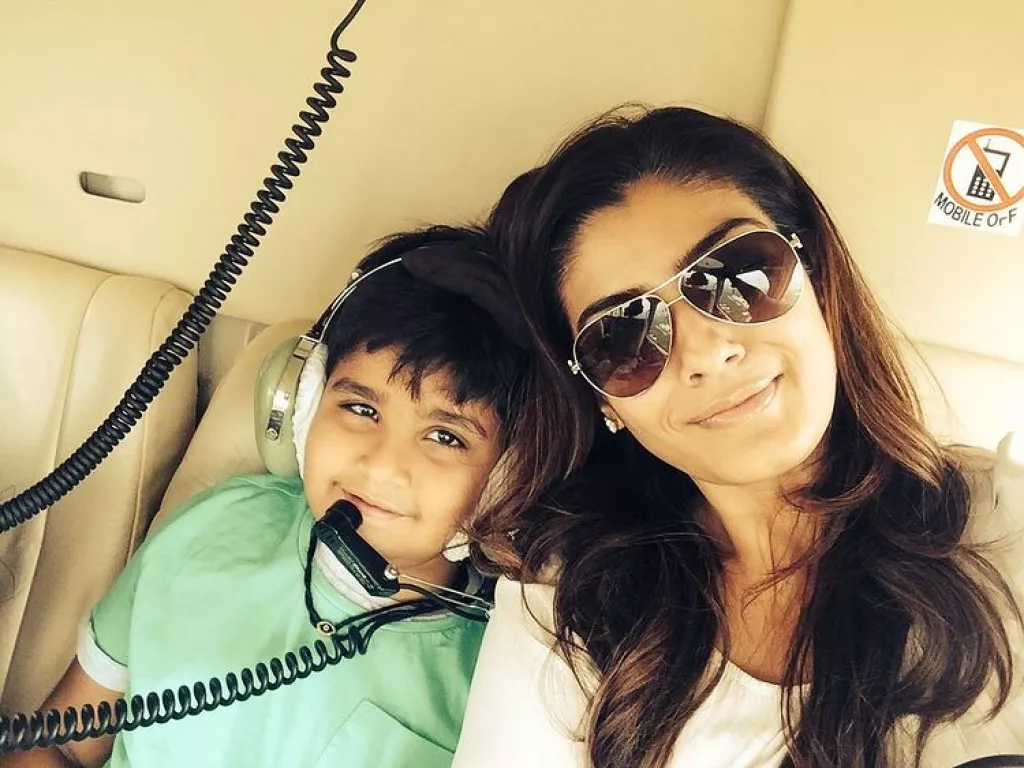 Raveena Tandon Wishes Her Son Ranbirvardhan Thadani On 14th Birthday ...