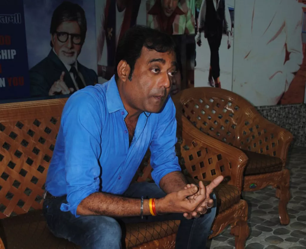 Inside Amitabh Bachchan's Temple In Kolkata: Darshan Timings, Bachchan ...