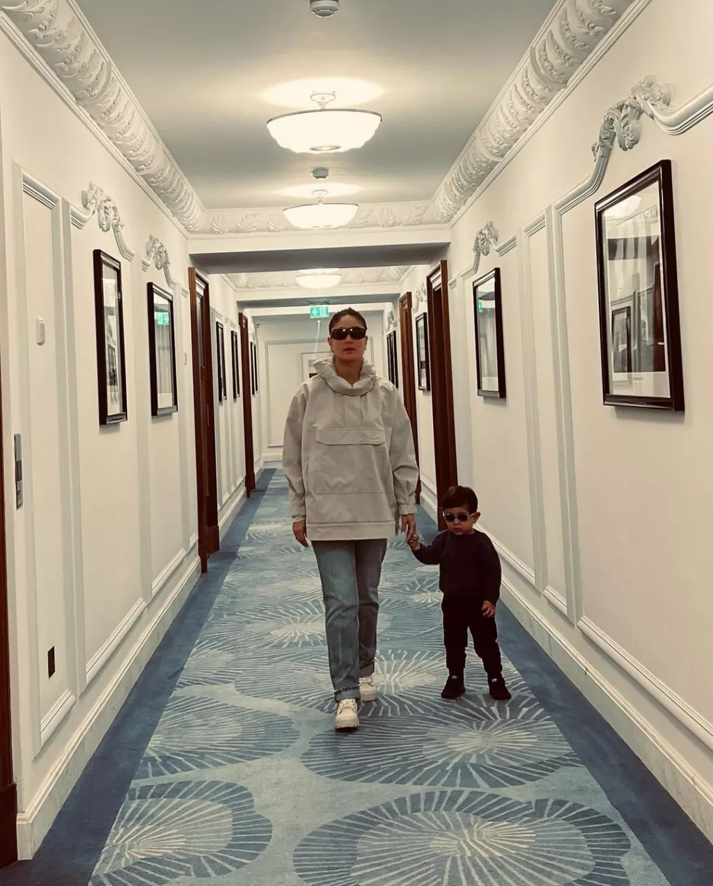 Kareena Kapoor Khan Twins With Jeh 'Baba' In Matching Sunglasses ...