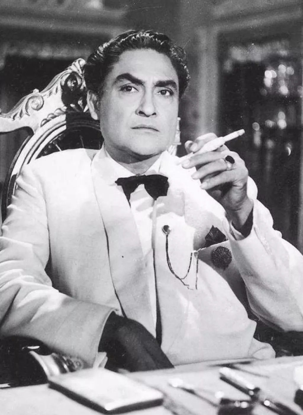When Ashok Kumar Made Raj Kapoor Angry For Life After Upstaging Him At ...