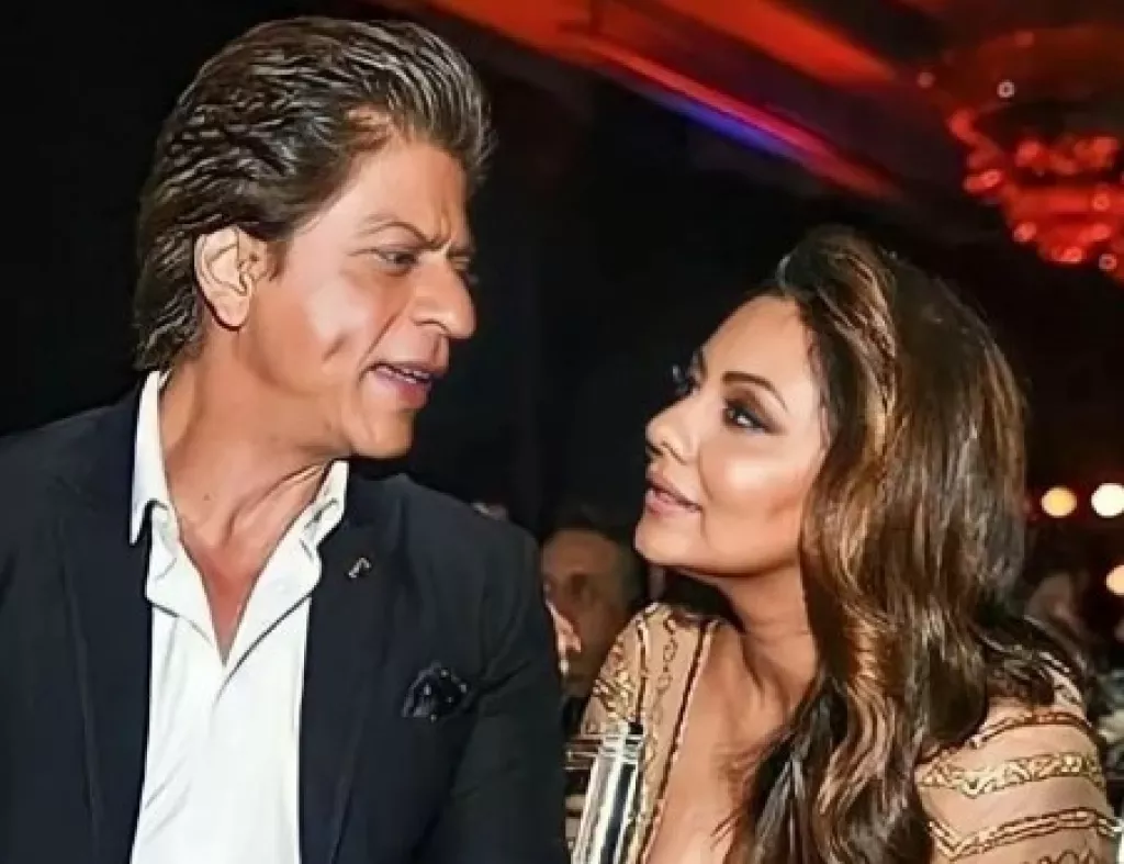 Shah Rukh Khan on How He Sang 'Gori Tera Gaon' To Gauri When They Were ...