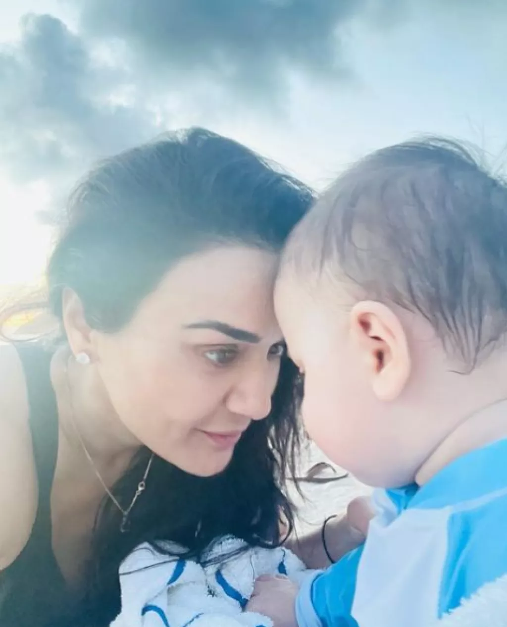 Preity Zinta Celebrates 2nd Christmas With Her 1-Year-Old Twins, Jai ...