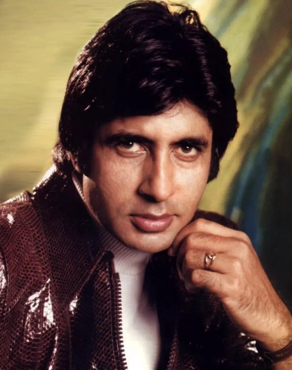 When Amitabh Bachchan Worked 16 Hours, Two Shifts A Day To Bounce Back ...