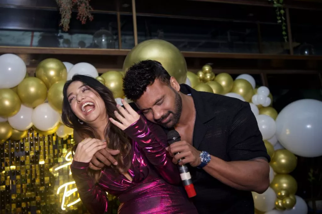 Divya Agarwal Says It Has Been 7 Years With Fiance, Apurva, Fans Ask If ...