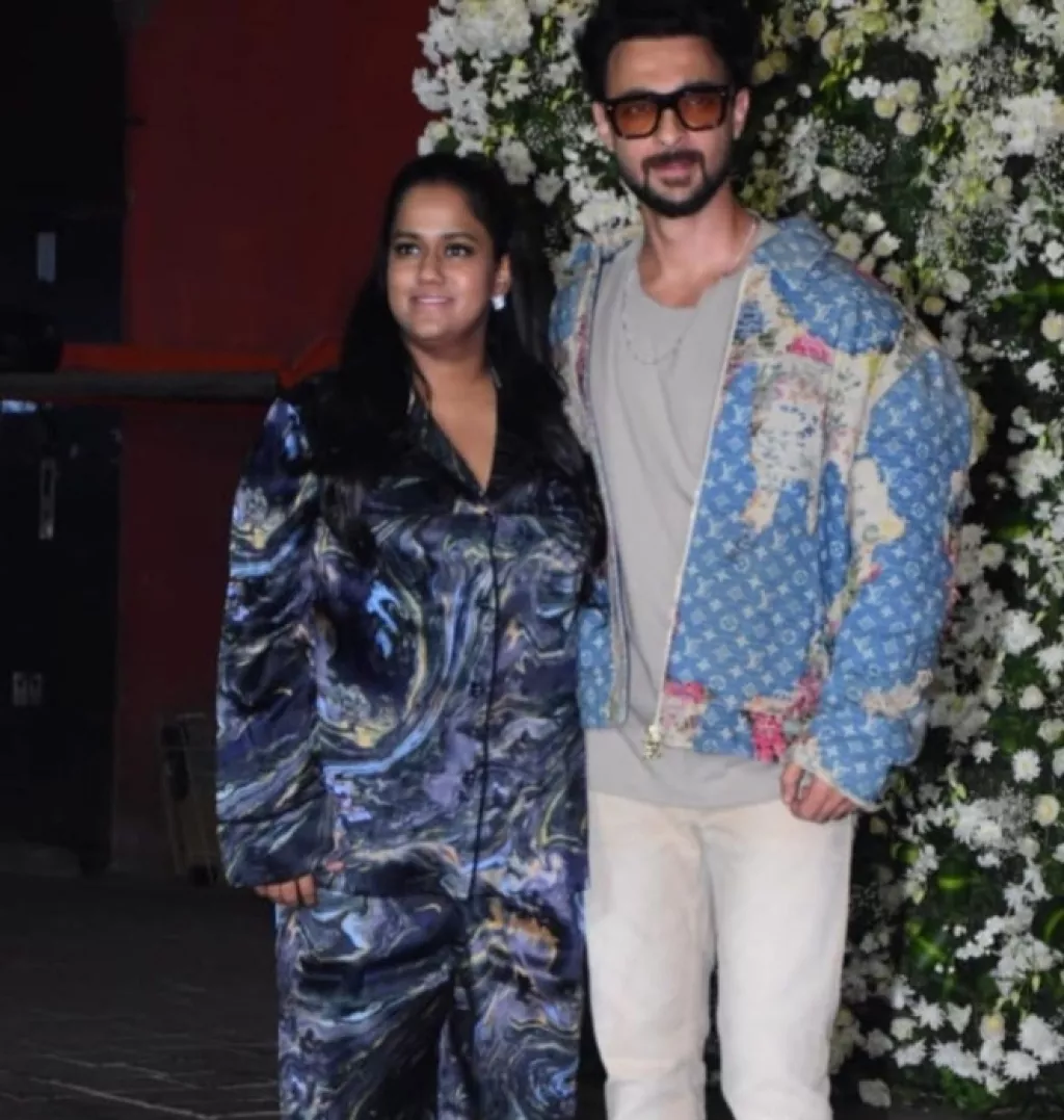 Mohnish Bahl's Daughter, Pranutan Attends Salman Khan's Birthday Bash ...