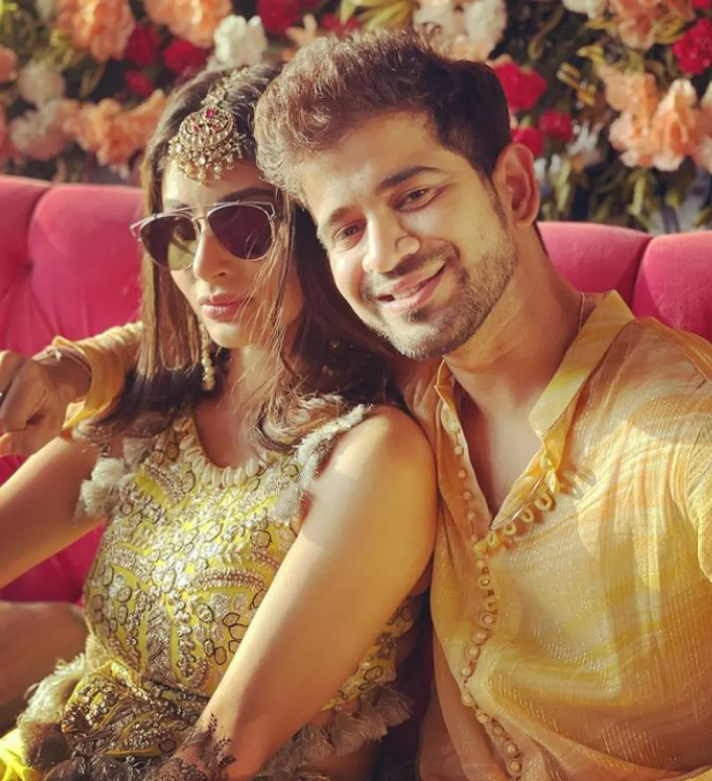 Mouni Roy's Past Linkups Before Tying The Knot With Suraj Nambiar: From Mohit Raina To Pulkit Samrat