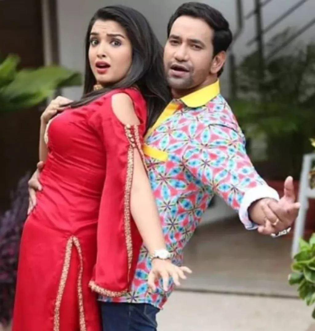 Dinesh Lal Yadav's Facts: From Nirahua's Real Wife To His Alleged Love Story With Amrapali Dubey