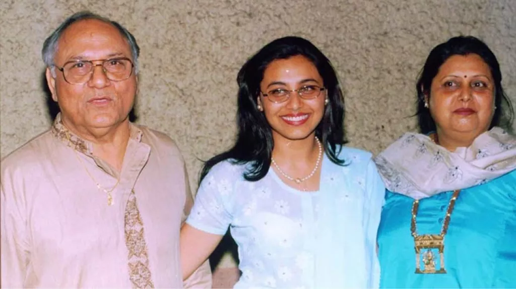 When Rani Mukerji Revealed She Got Exchanged At Hospital After Birth ...