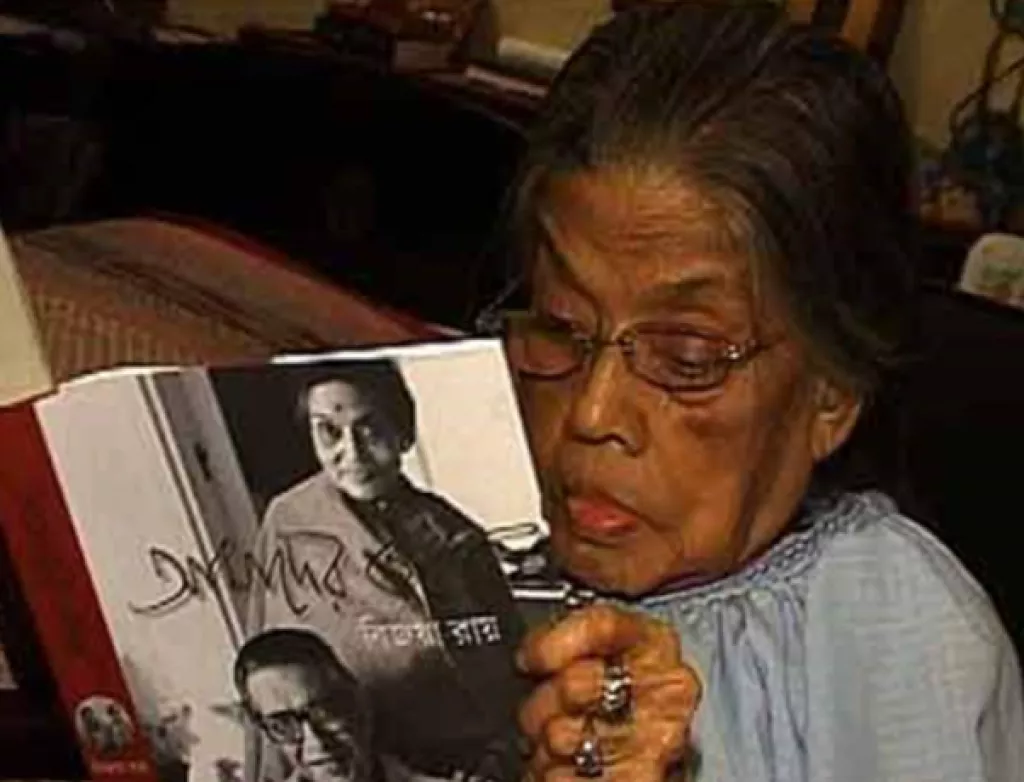 Satyajit Ray's Epic Love Story: From Marrying First Cousin Bijoya In ...