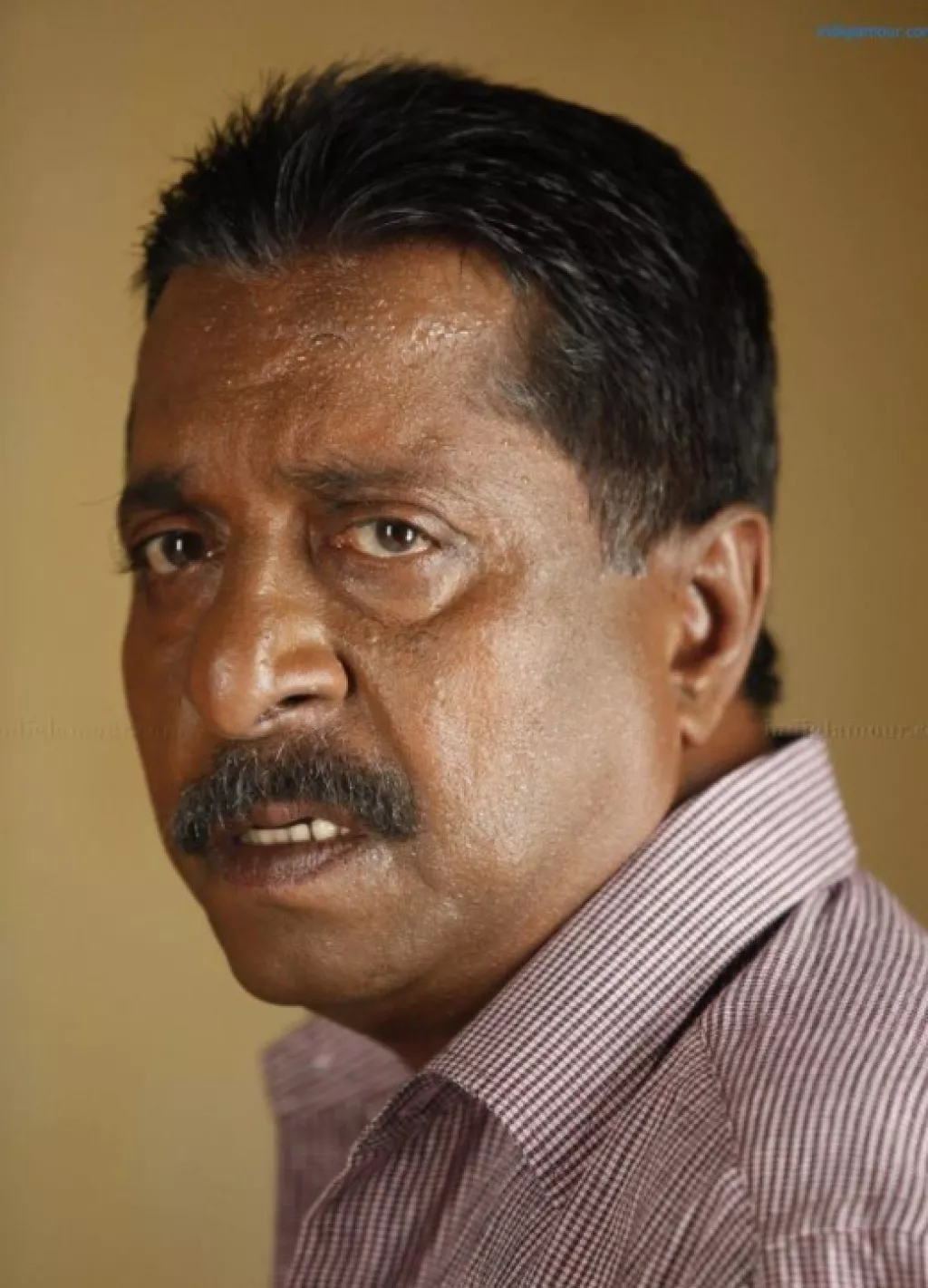Veteran Malayalam Actor, Sreenivasan's Oxygen Levels Dropped, Put On ...