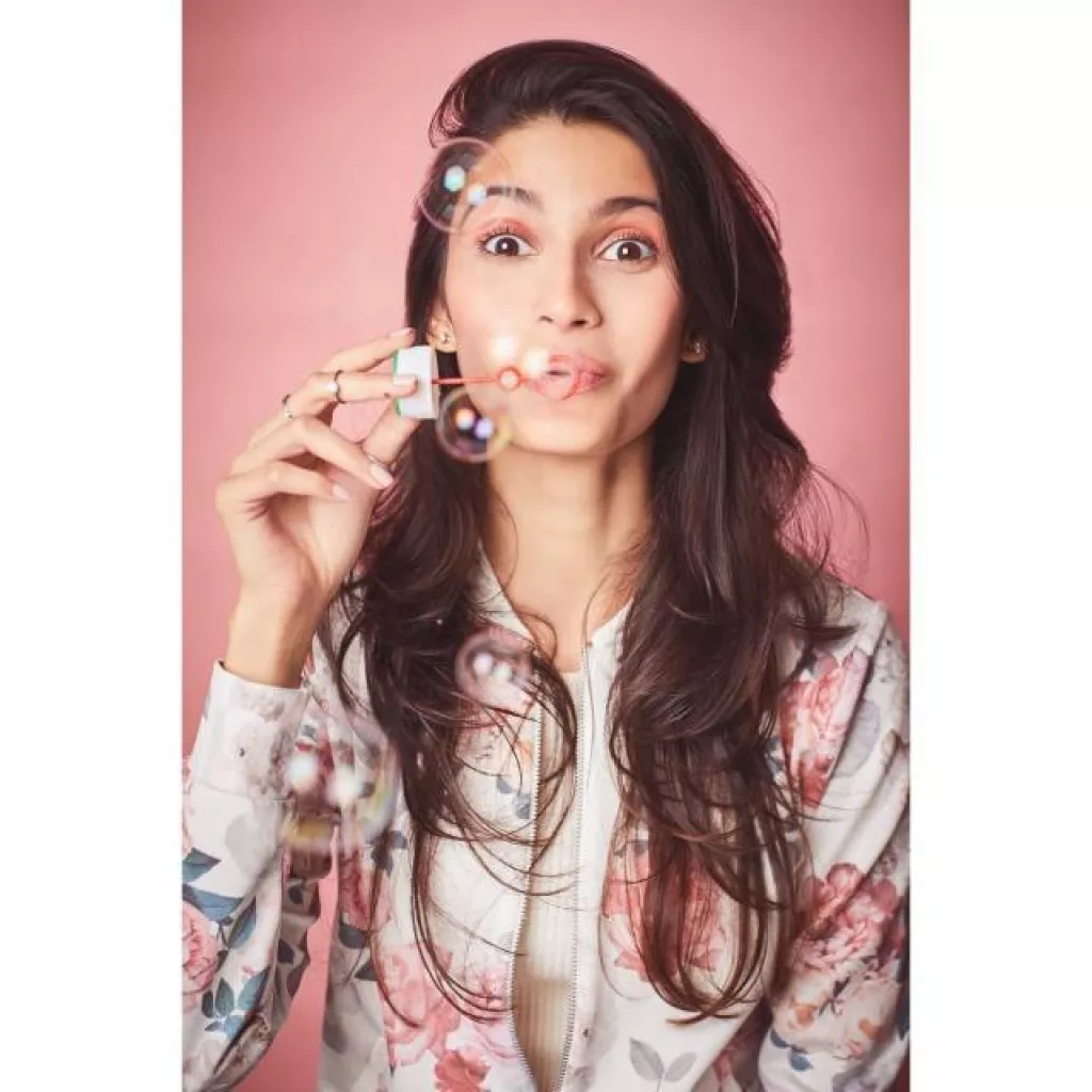 Deepak Tijori's Daughter, Samara Opens Up About Being A Star Kid ...