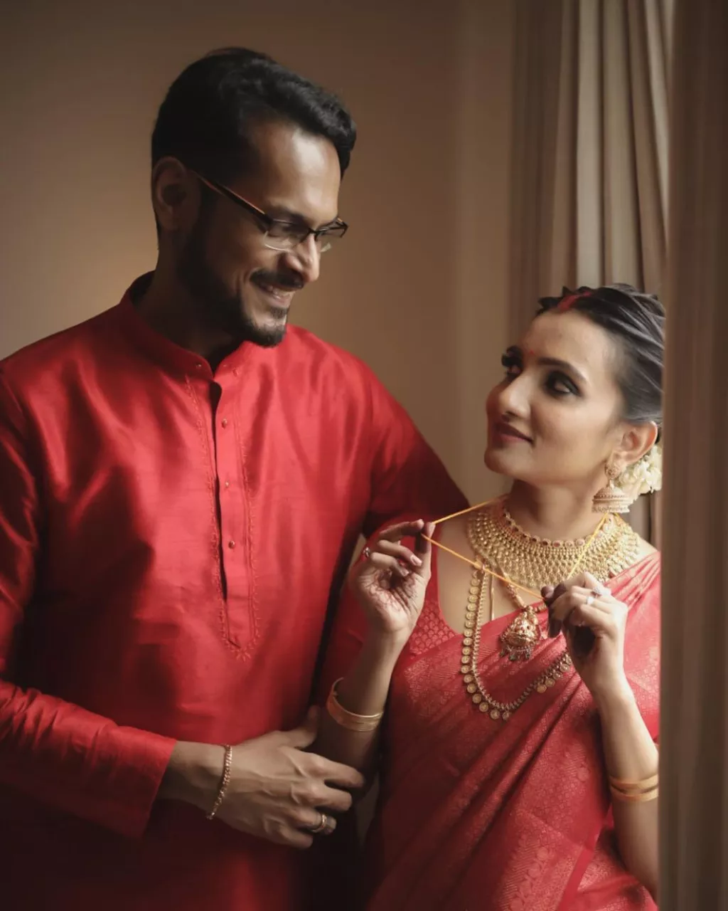 Singer, Manjari Ties The Knot For Second Time With Childhood Friend ...