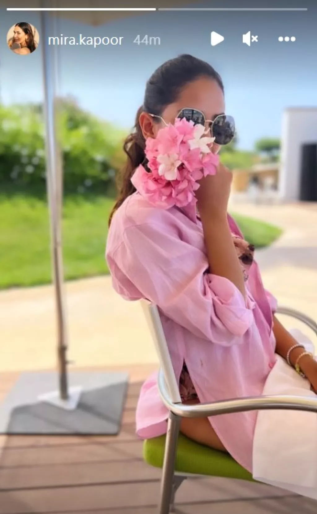 Mira Rajput's Kids, Misha And Zain Pamper Their Mommy On Vacation By ...
