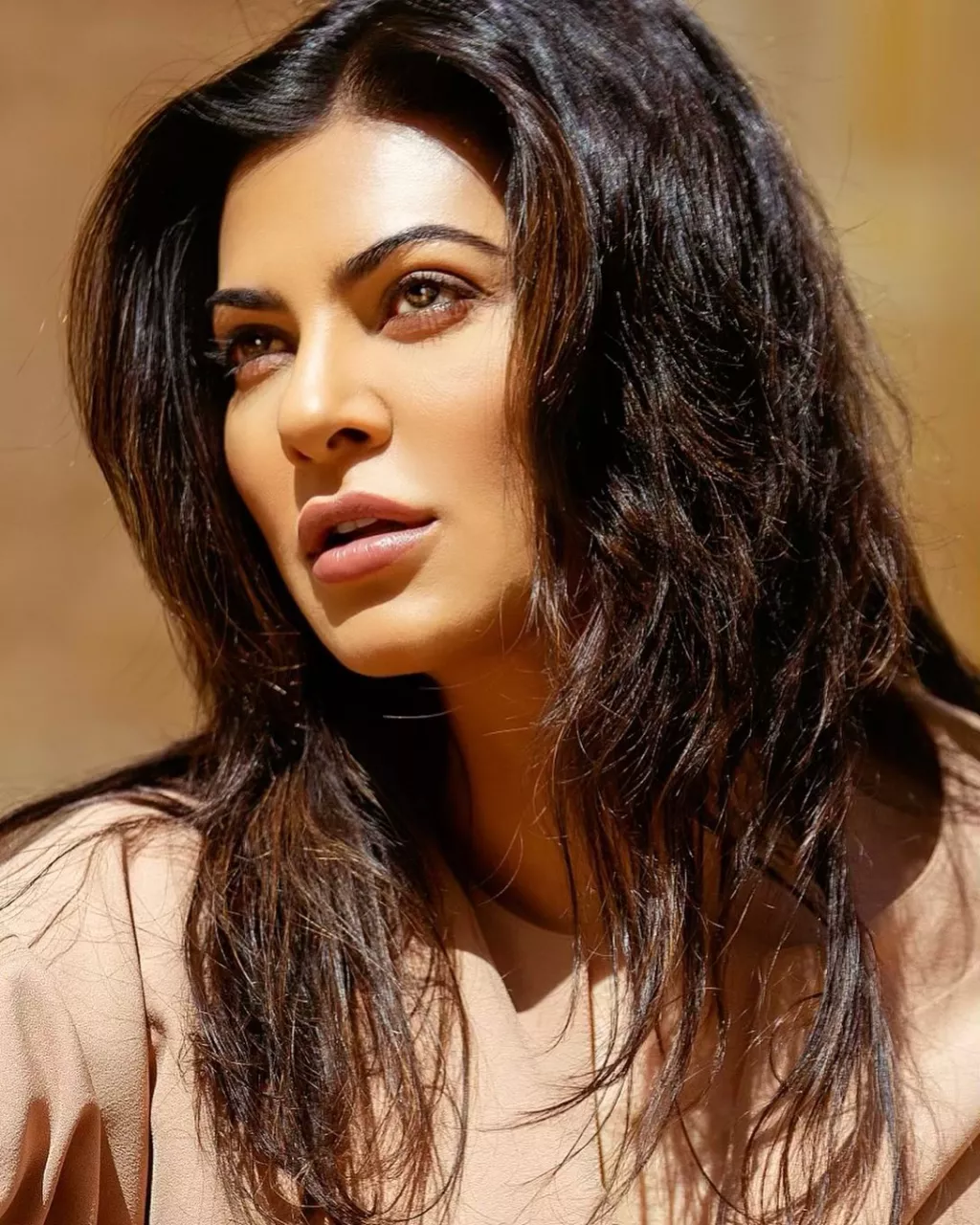 Sushmita Sen's DIY Face Scrubs For Her Forever Young Skin, Malai Scrub ...