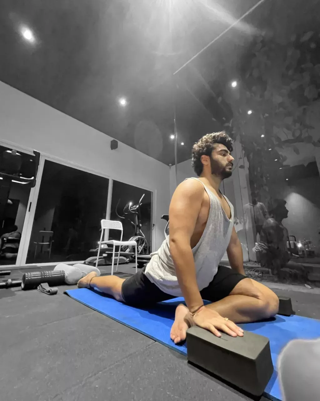 Arjun Kapoor's Diet Plan, Body Transformation, Incredible Weight Loss ...