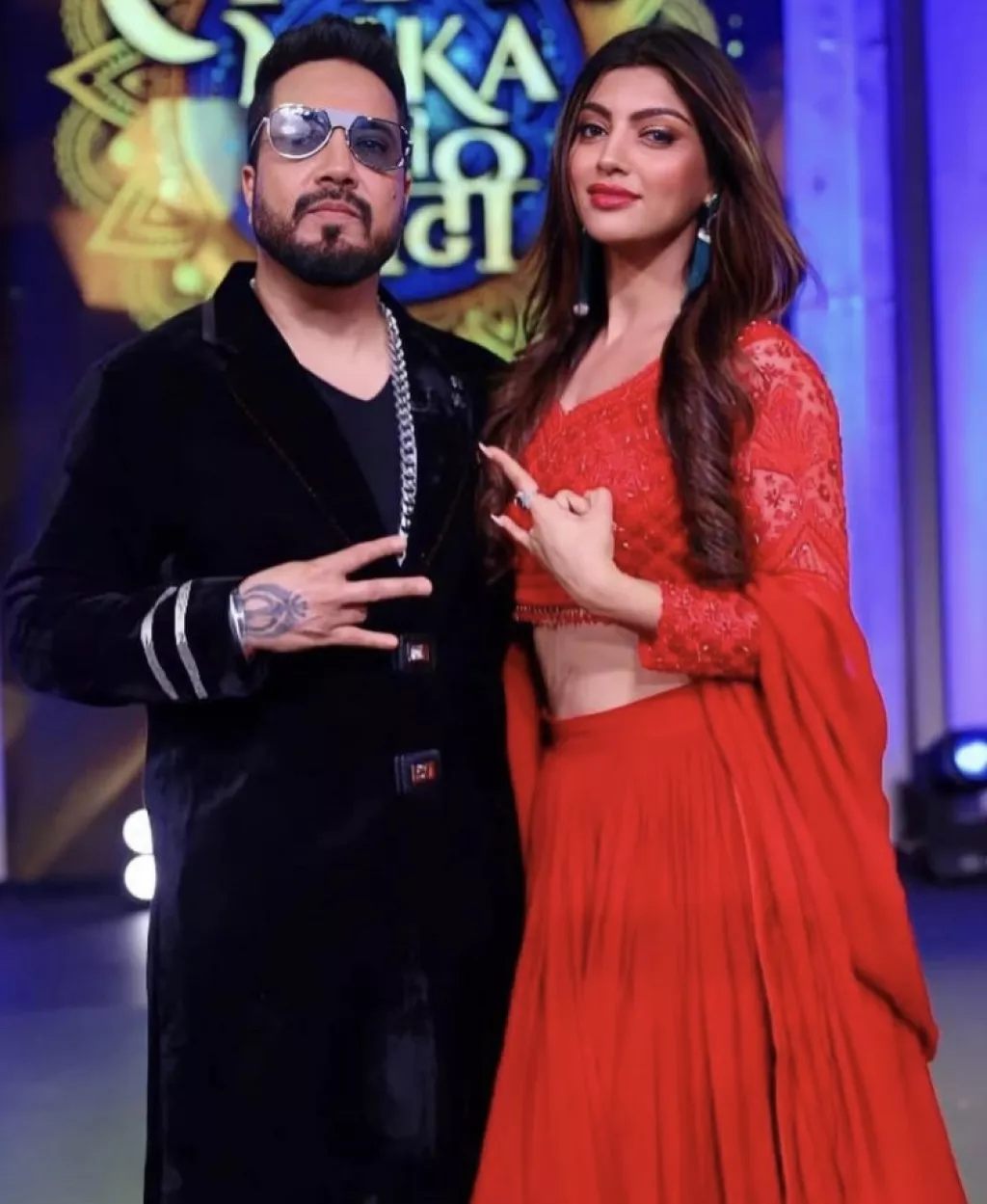 Akanksha Puri Confirms She And Mika Singh Aren't Married, Explains Why ...