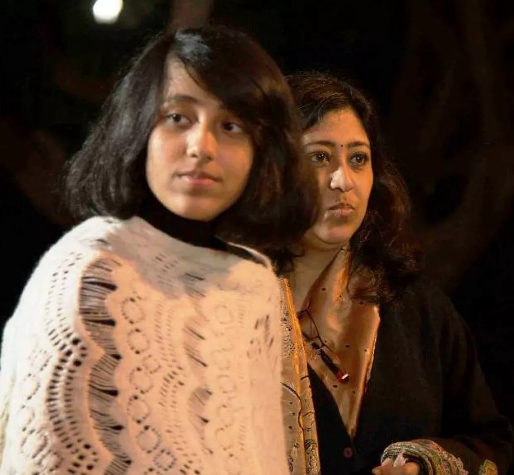 Ravish Kumar And Nayana Dasgupta's Love Story: 7 Years Of Dating, Inter ...