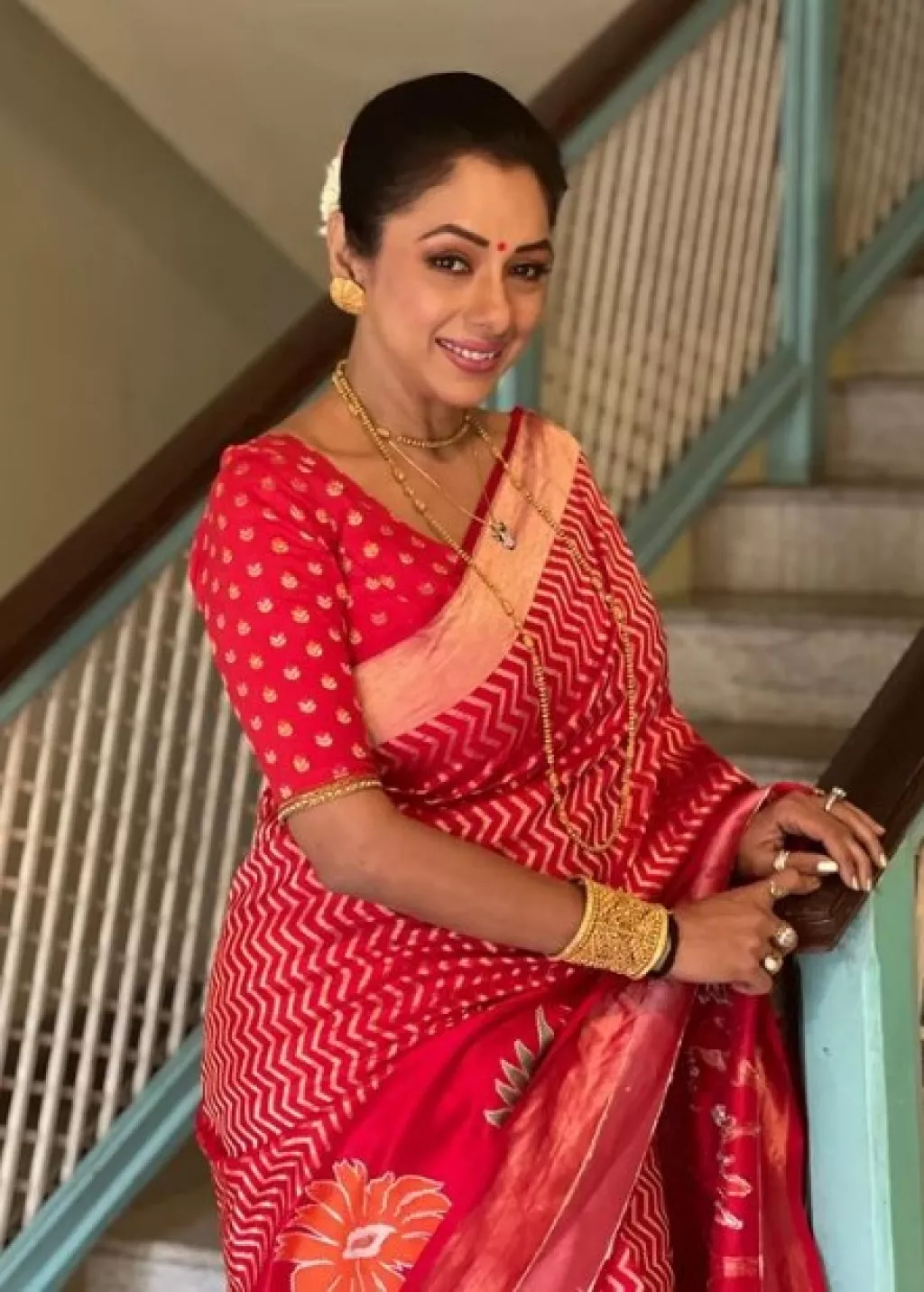 From Rupali Ganguly To Bharti Singh: 8 Television Actresses Who Earn ...