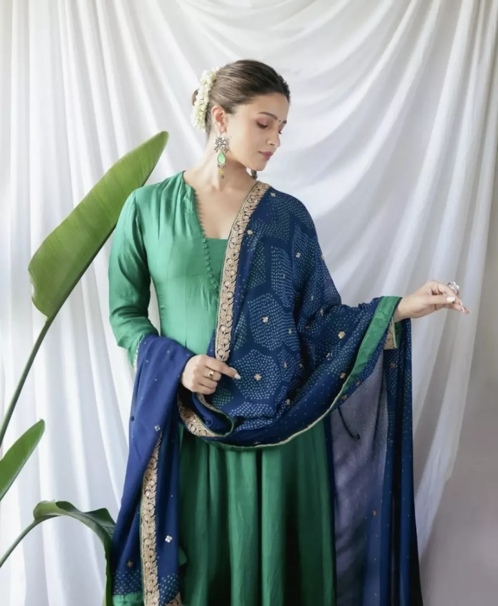 Mum-To-Be, Alia Bhatt Puts Pregnancy Style Back On The Map With Nidhi ...