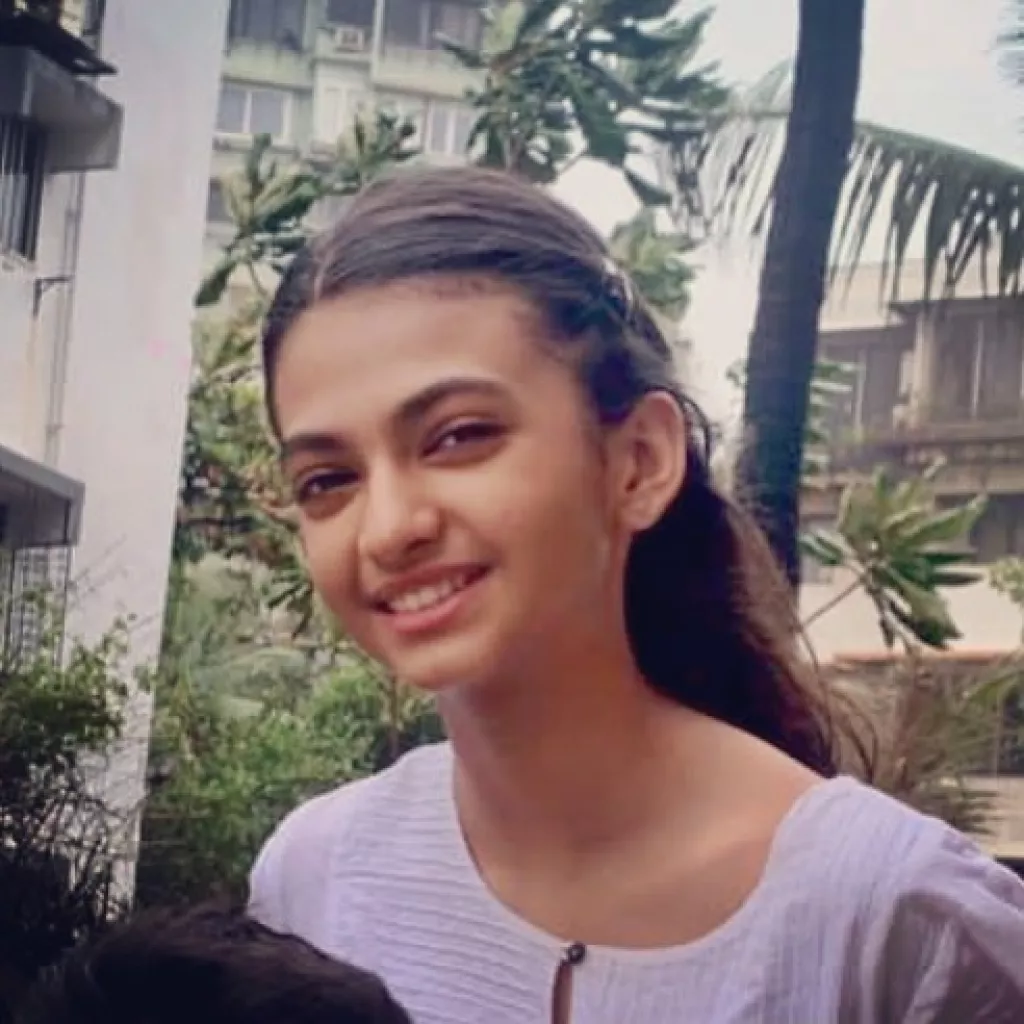 Nawazuddin Siddiqui Shares A Rare Picture Of His Daughter, Fans Are ...