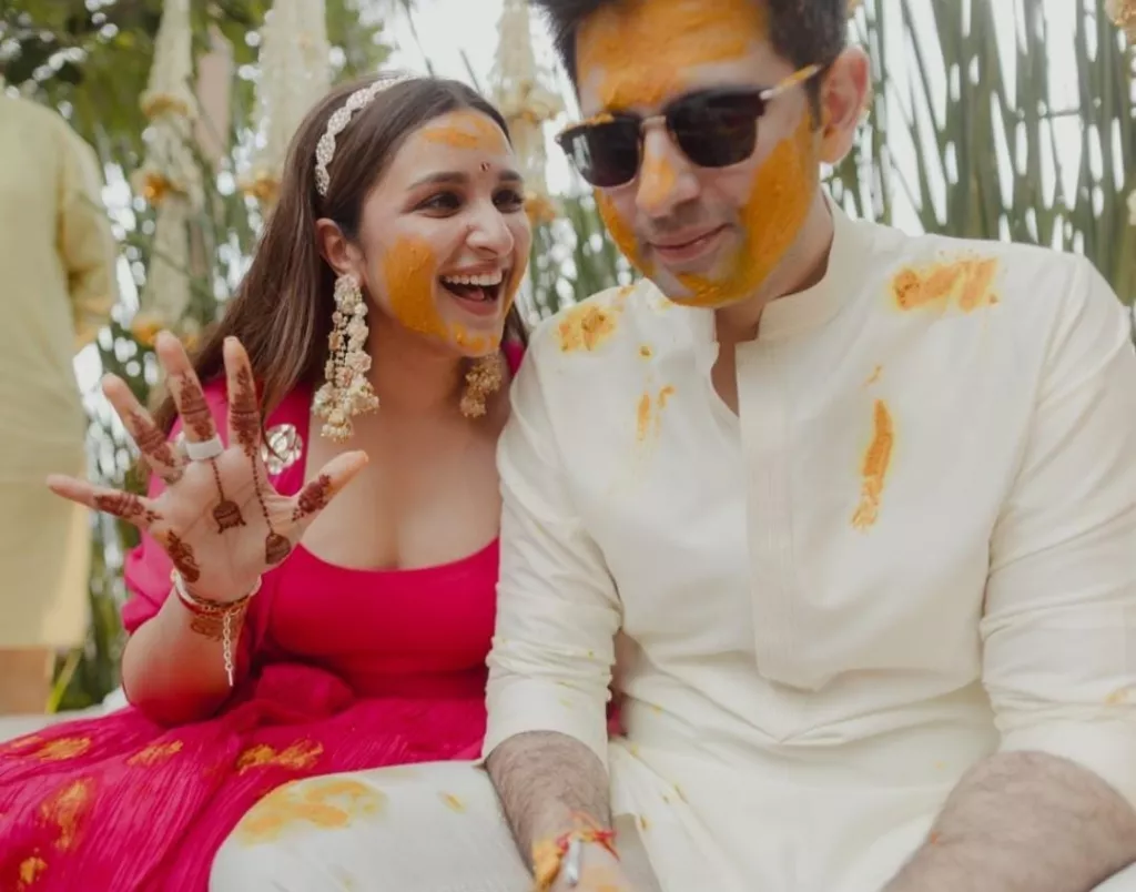 Parineeti Chopra Steps Out For Dinner Date With Hubby, Raghav Chadha, Duo Serves Major Couple Goals