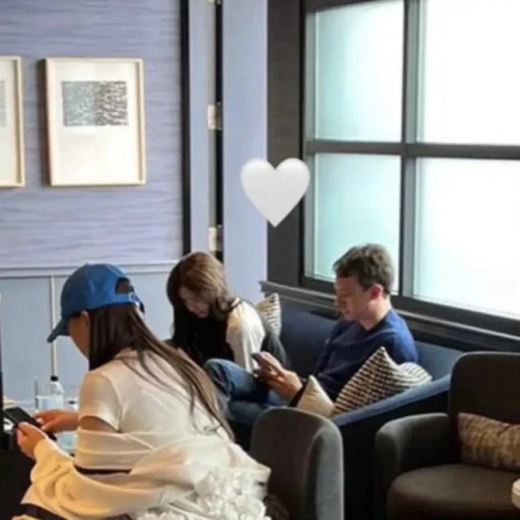 Blackpink's Lisa Yet Again Ignites Dating Rumours With Frederic Arnault ...