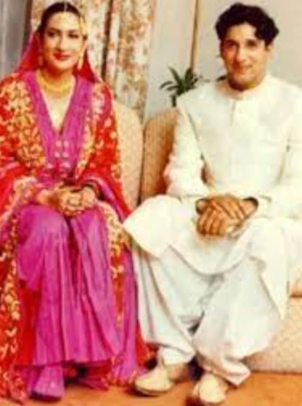 Wasim Akram Turns Emotional And Breaks Down Into Tears While Recalling ...