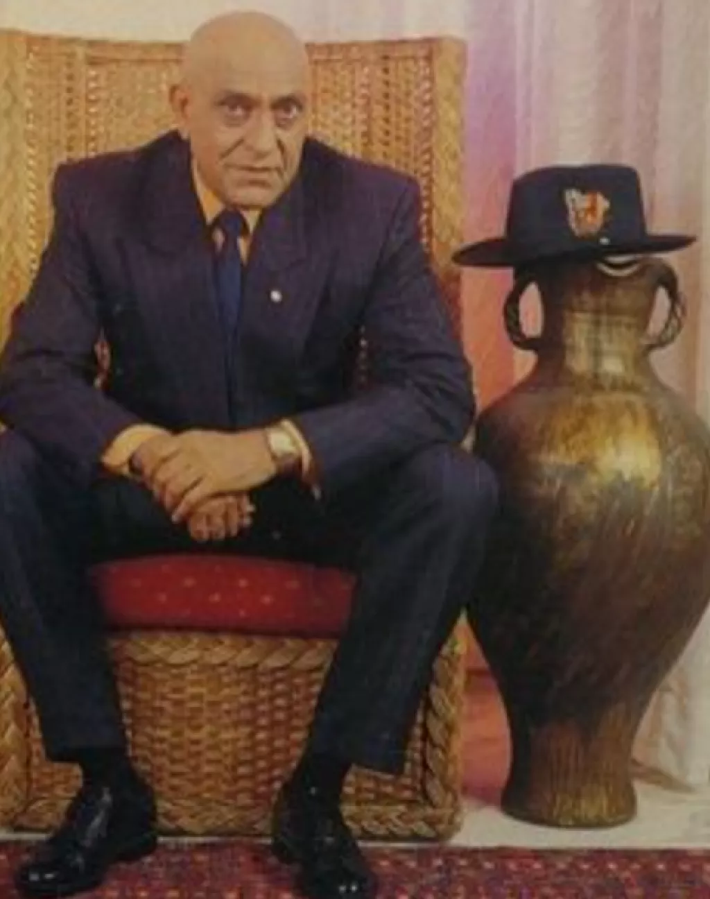Amrish Puri's Facts: Left Government Job, Slapped Govinda, Scolded ...