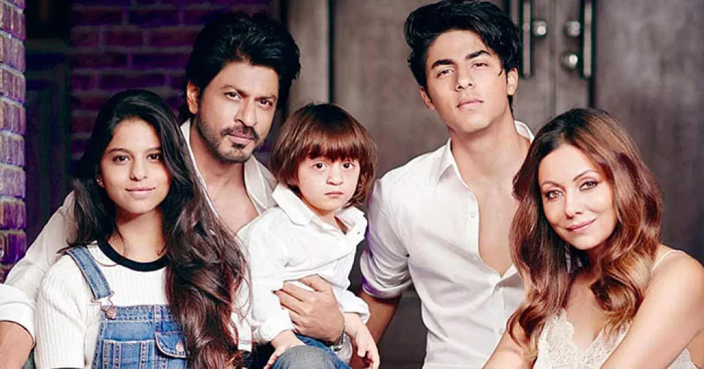 Shah Rukh Khan's Son, AbRam's Adorable Reaction To His Jet Pack Scene ...