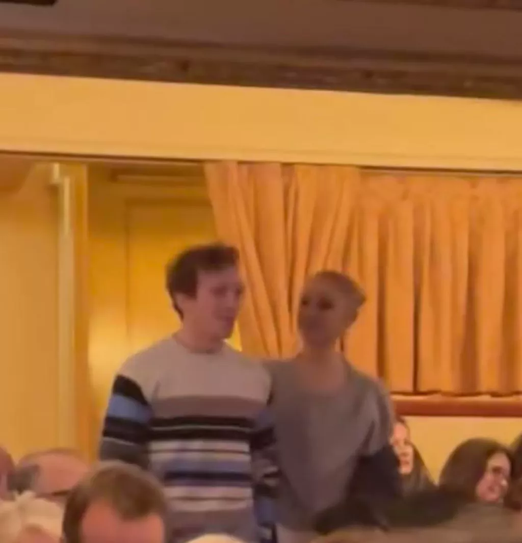 Ariana Grande And Ethan Slater Are Instagram Official, A Friend Shares ...