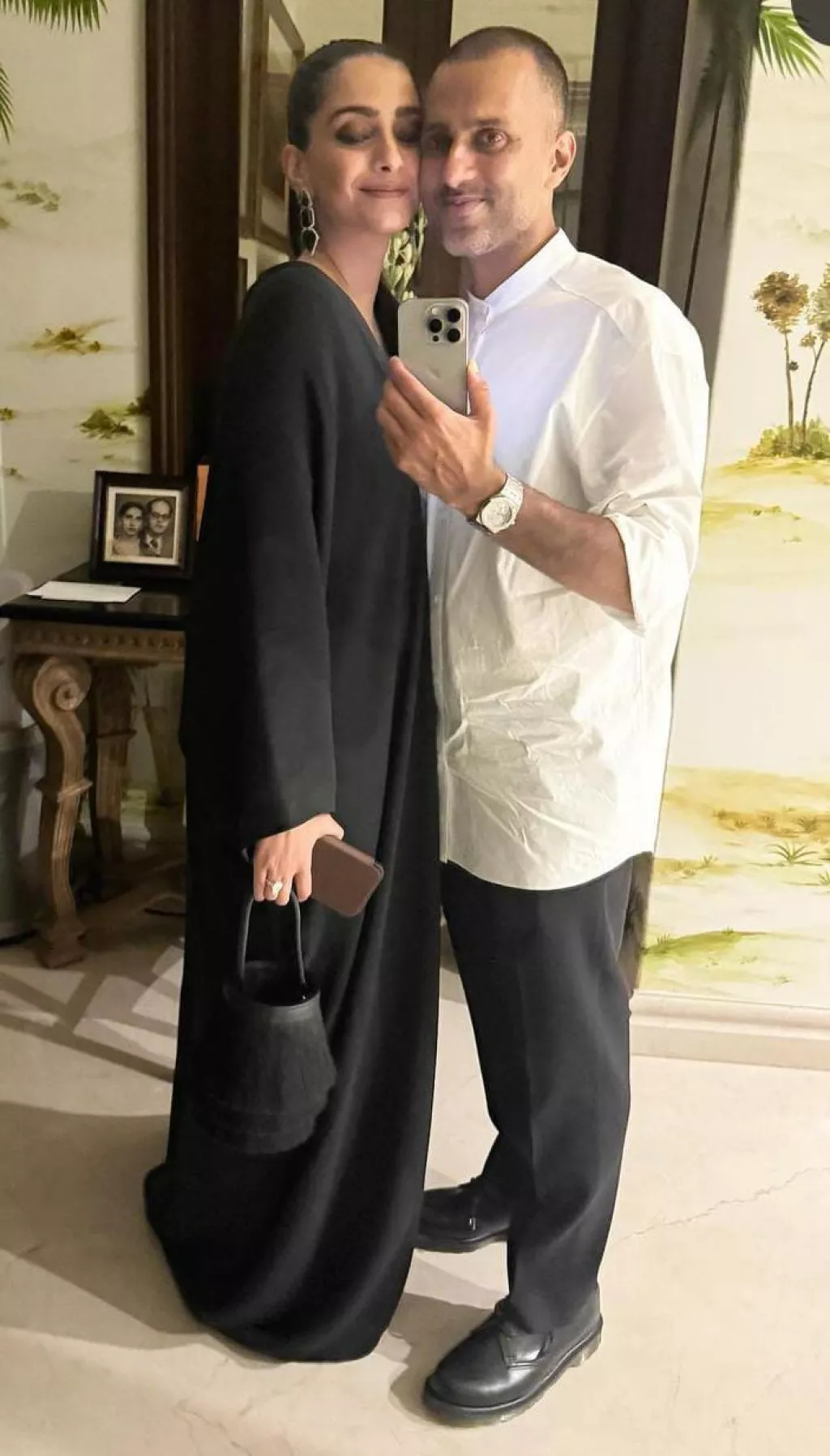 Sonam Kapoor-Anand Ahuja's Son, Vayu Turns Basketball Enthusiast ...