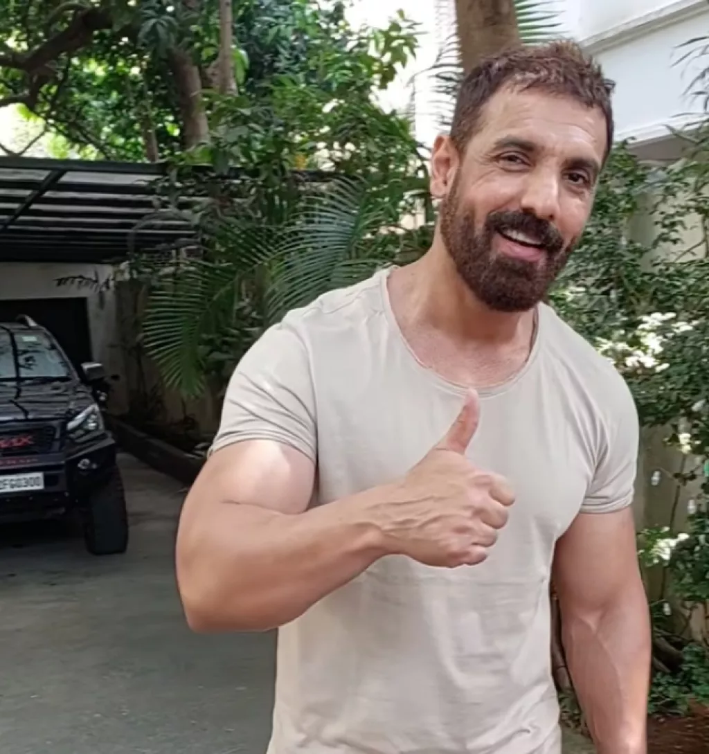 John Abraham Warns Paps, 'Mere Saath Koi Controversy Nahi' After Heated Argument With A Journalist